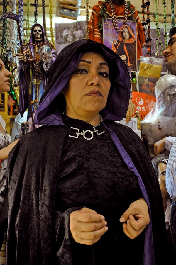 The Rise of the Internet Witch – Sacred Matters Magazine
